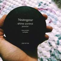 Neutrogena® Shine Control Powder Reviews 2019