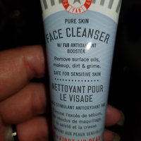 FIRST AID BEAUTY Face Cleanser Reviews